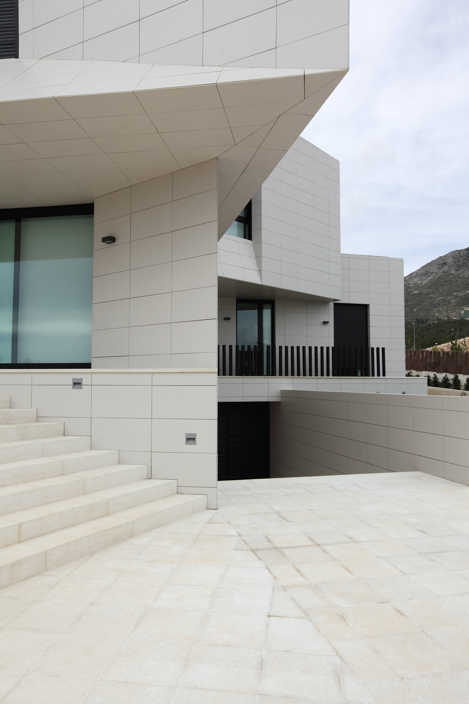 HOUSE JR by JAS Arquitectura - Architizer