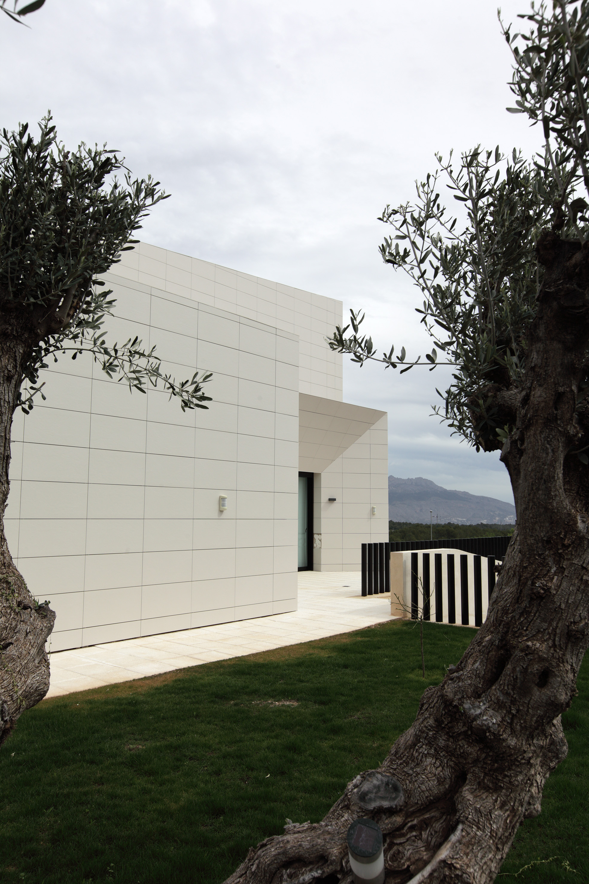 HOUSE JR by JAS Arquitectura - Architizer