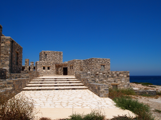 Paros StoneHouse by G&A EVRIPIOTIS - Architizer