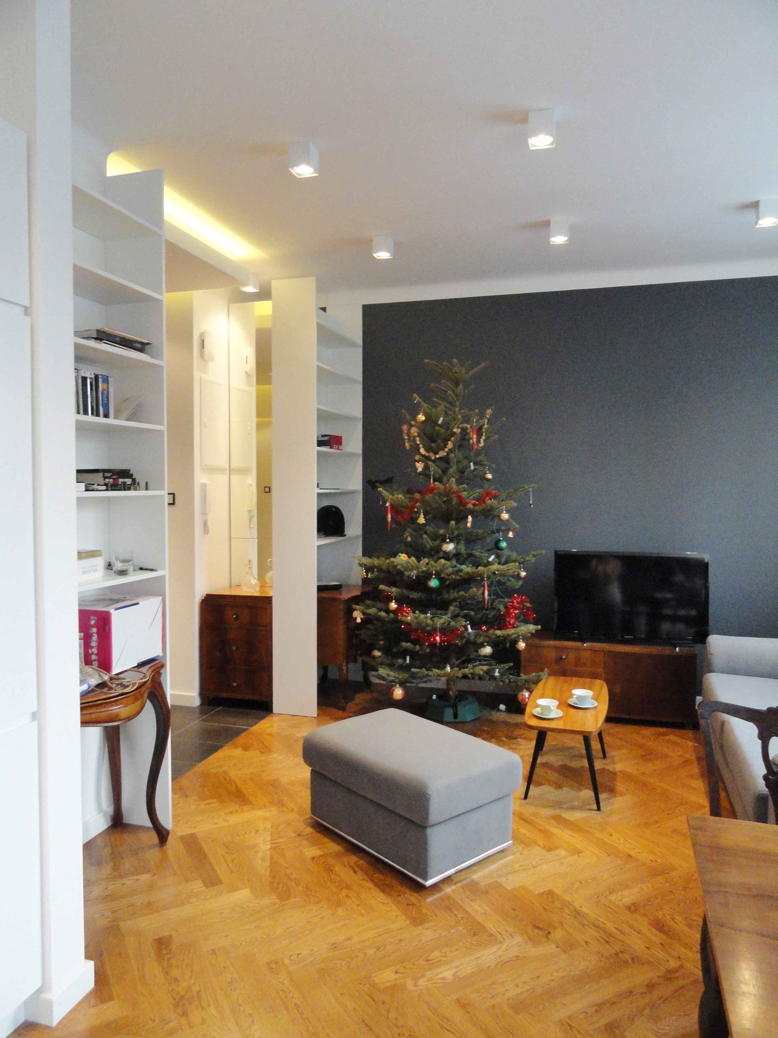 Modern tenement flat by Devangari Design - Architizer