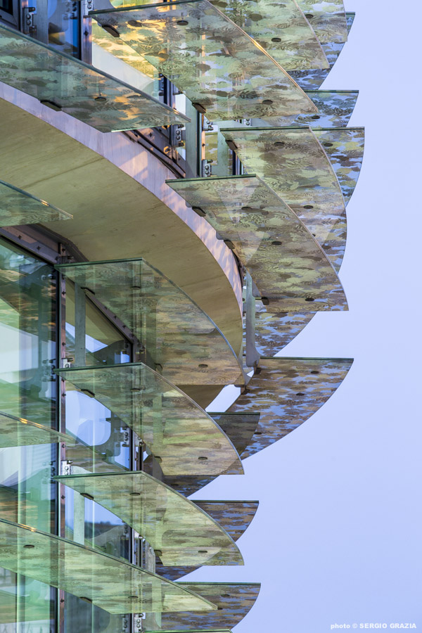 cultural center - printed glass wall by Richard + Schoeller Architectes ...