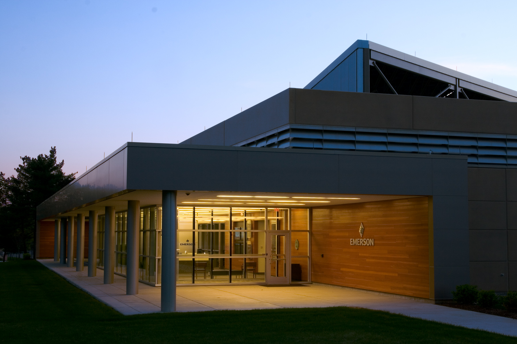 Emerson Global Data Center by Fox Architects - Architizer