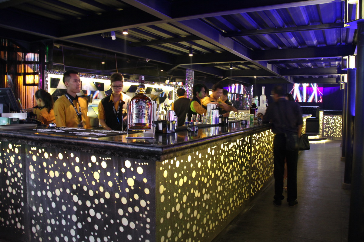 THE 5TH EXODUS CLUB by Julio Architect & Partners - Architizer