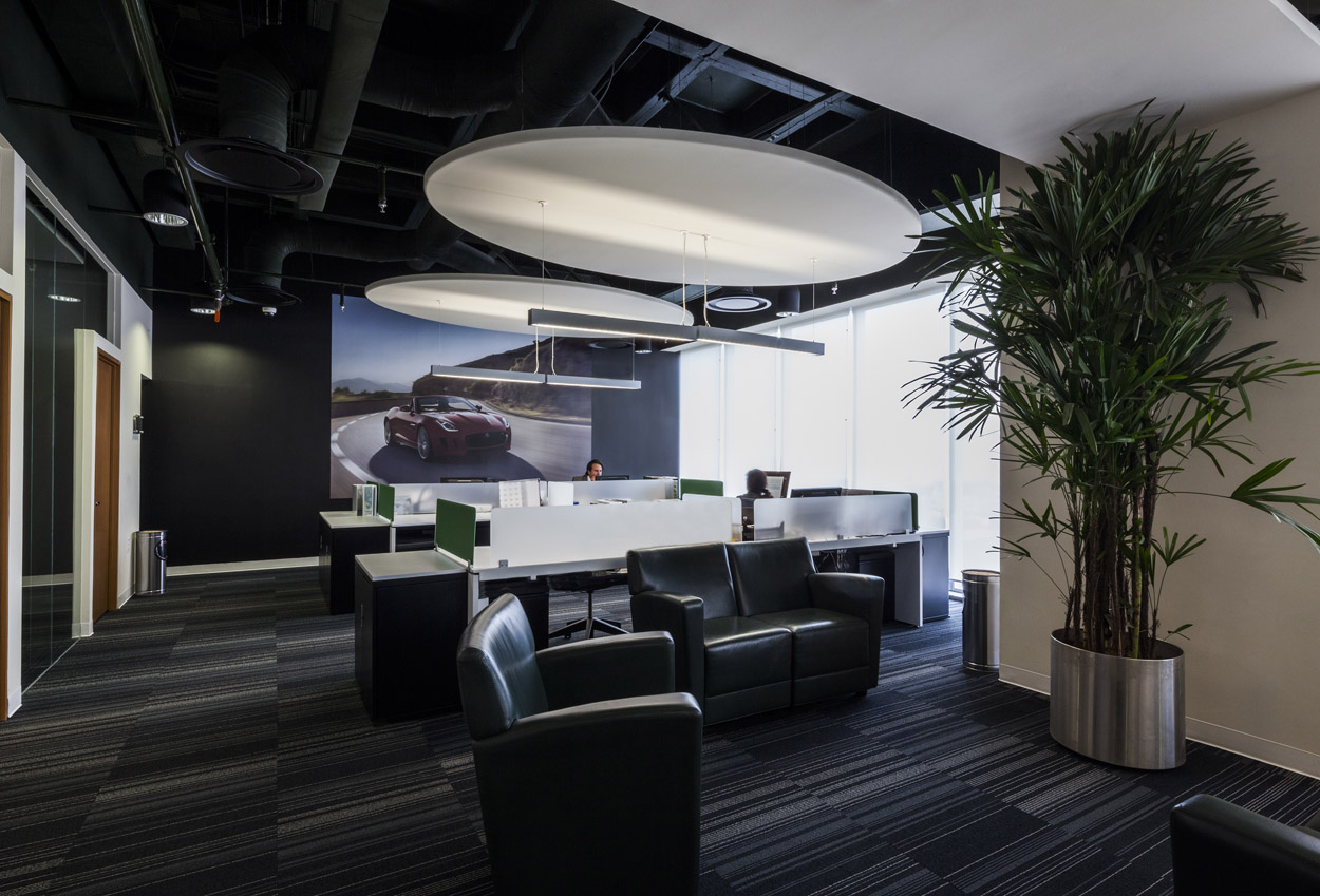 Corporativo Land Rover - Jaguar by Serrano+ - Architizer
