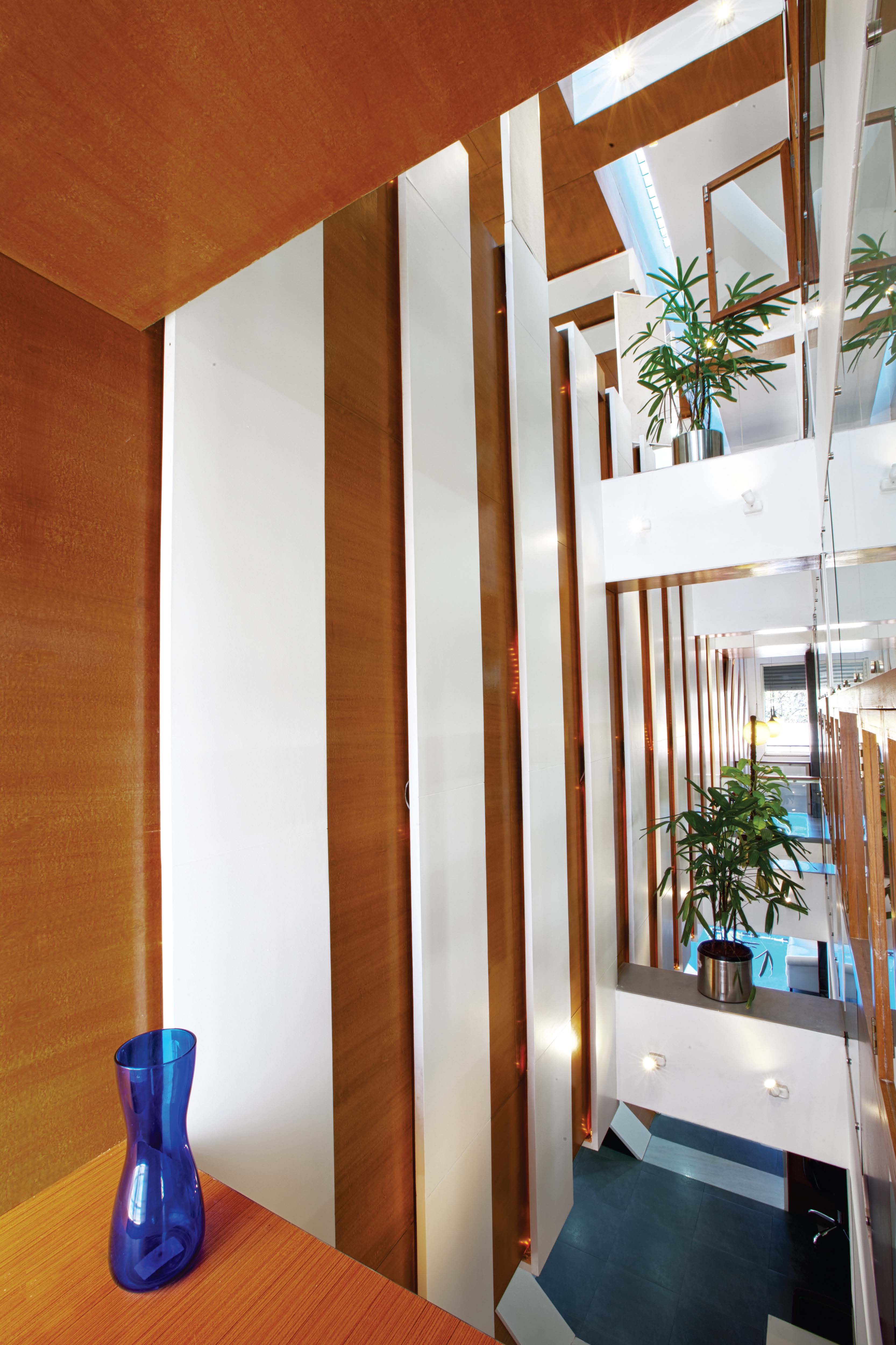 Lateral House by Gaurav Roy Choudhury Architects - Architizer