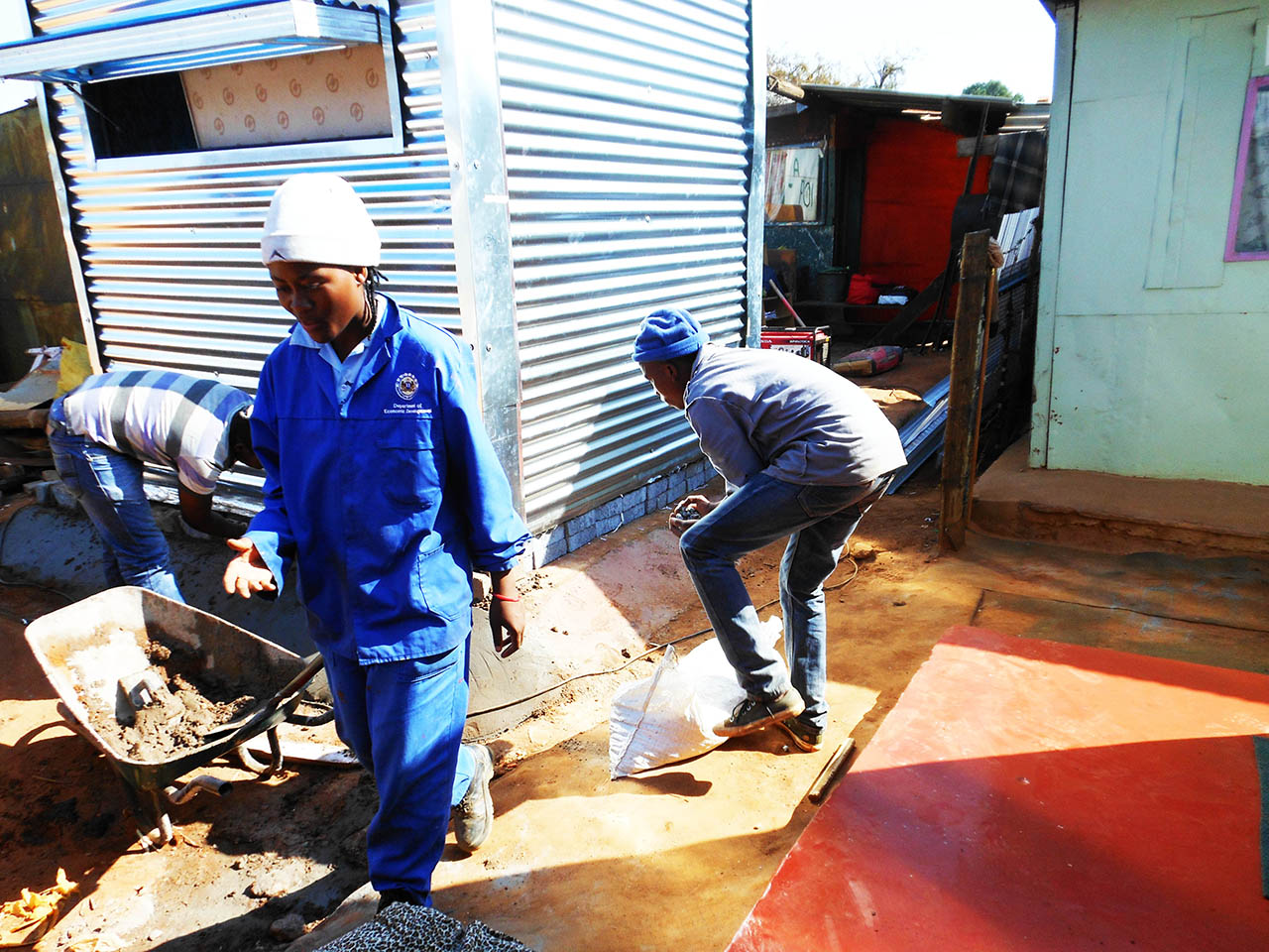 Transition unit by Architecture for a Change (A4AC Architects) - Architizer