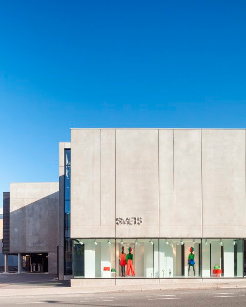 SMETS PREMIUM STORE by Zoom Architecture - Architizer