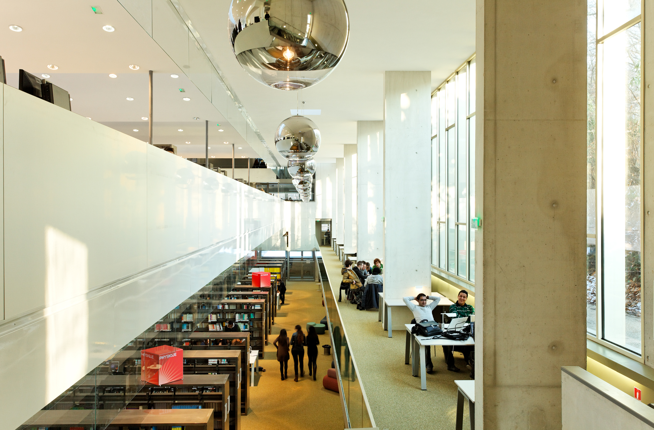 Versailles University Science Library by Badia Berger Architectes ...
