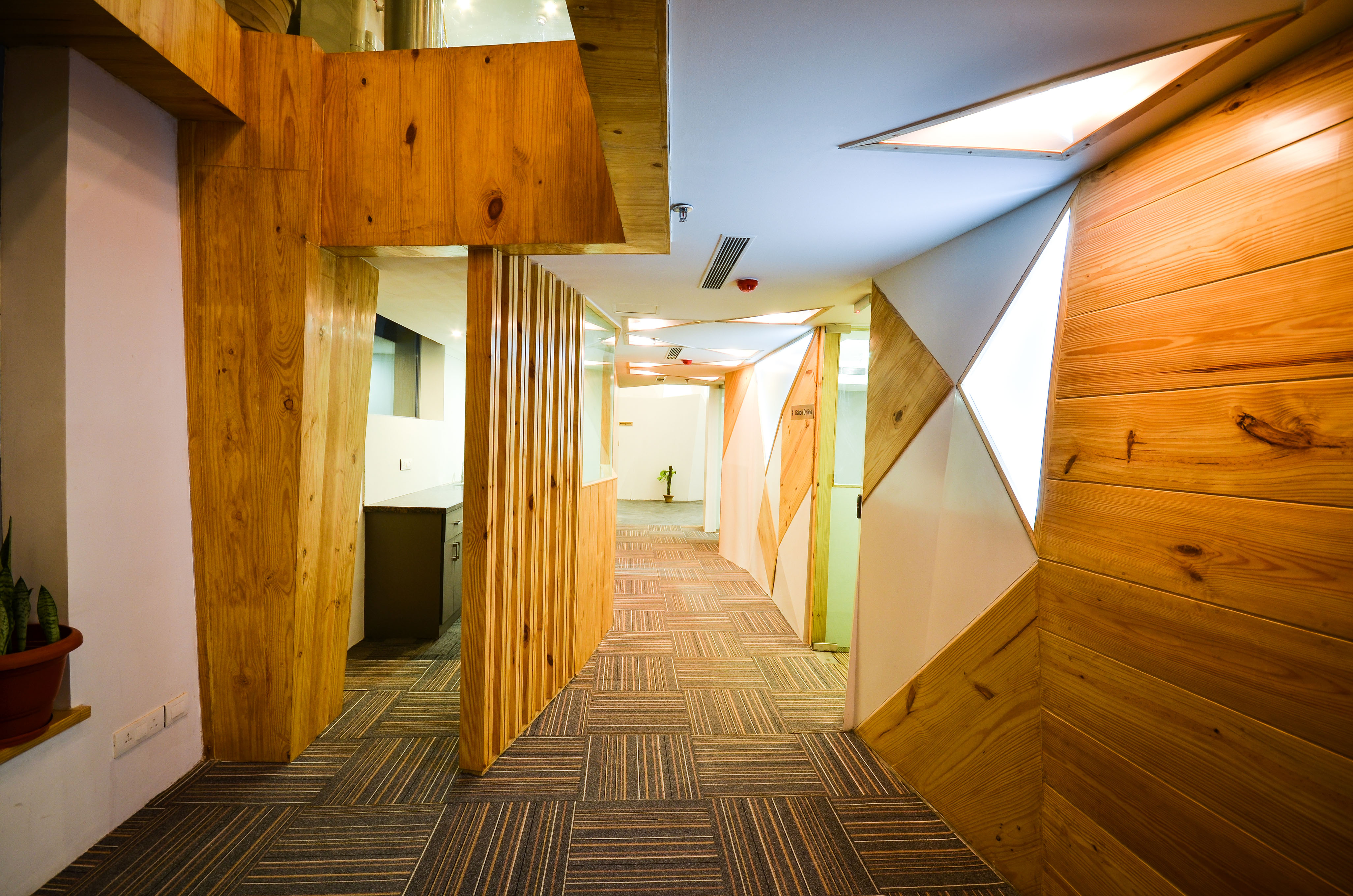 INHWA Business Center by SpaceMatters - Architizer