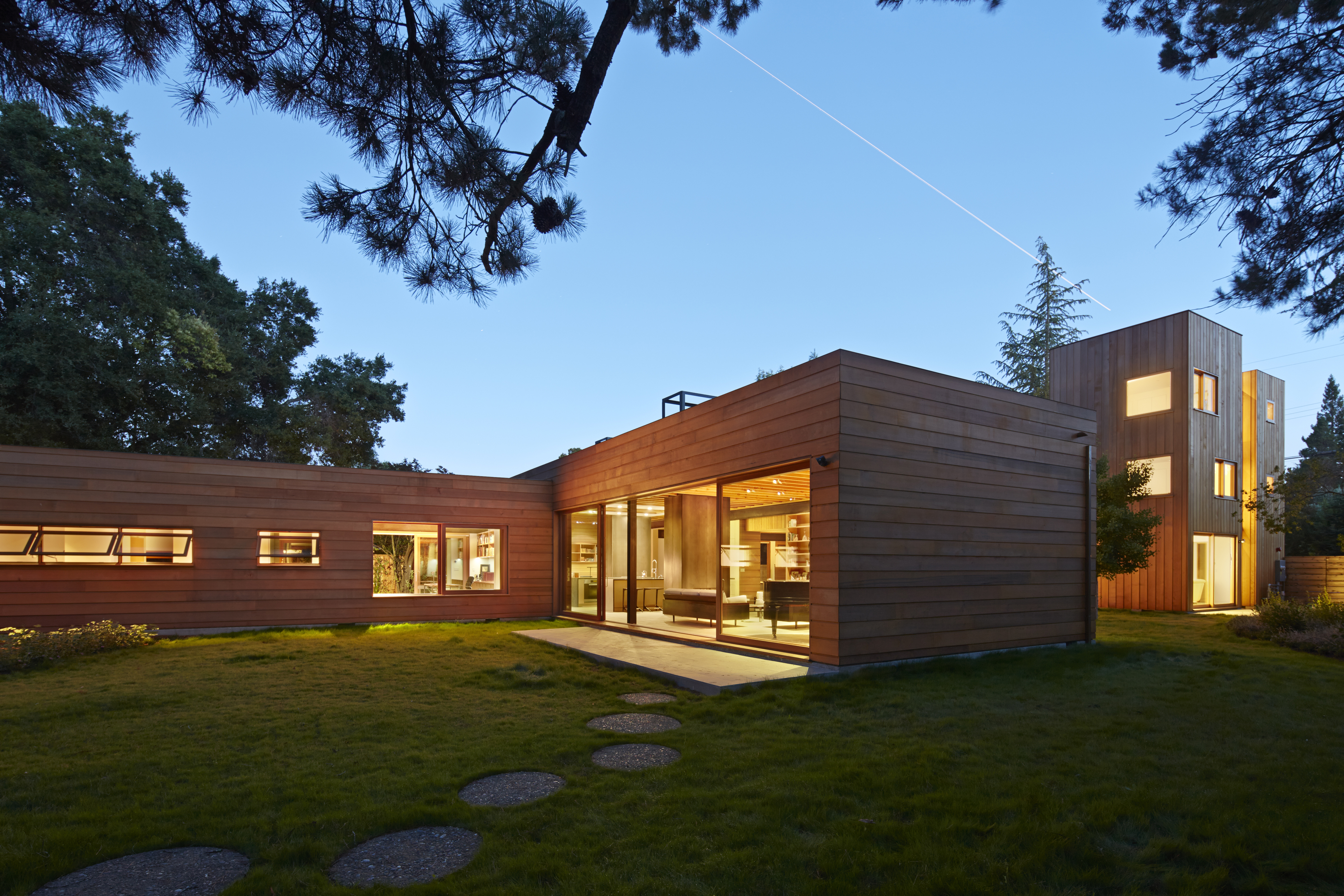 Low/Rise House by SAW // Spiegel Aihara Workshop - Architizer