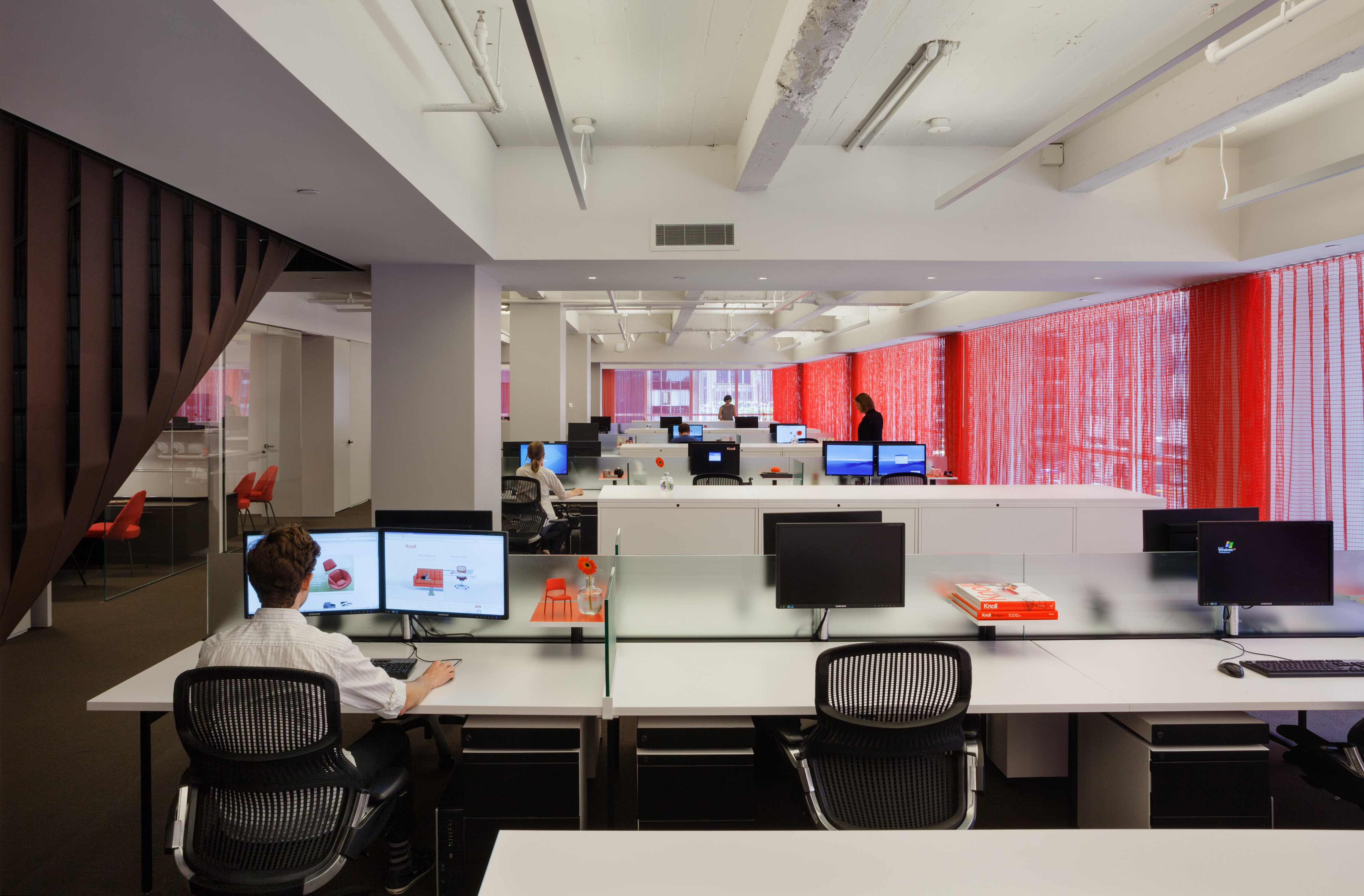 Knoll Flagship Offices, Showroom, and Shop by Architecture Research ...