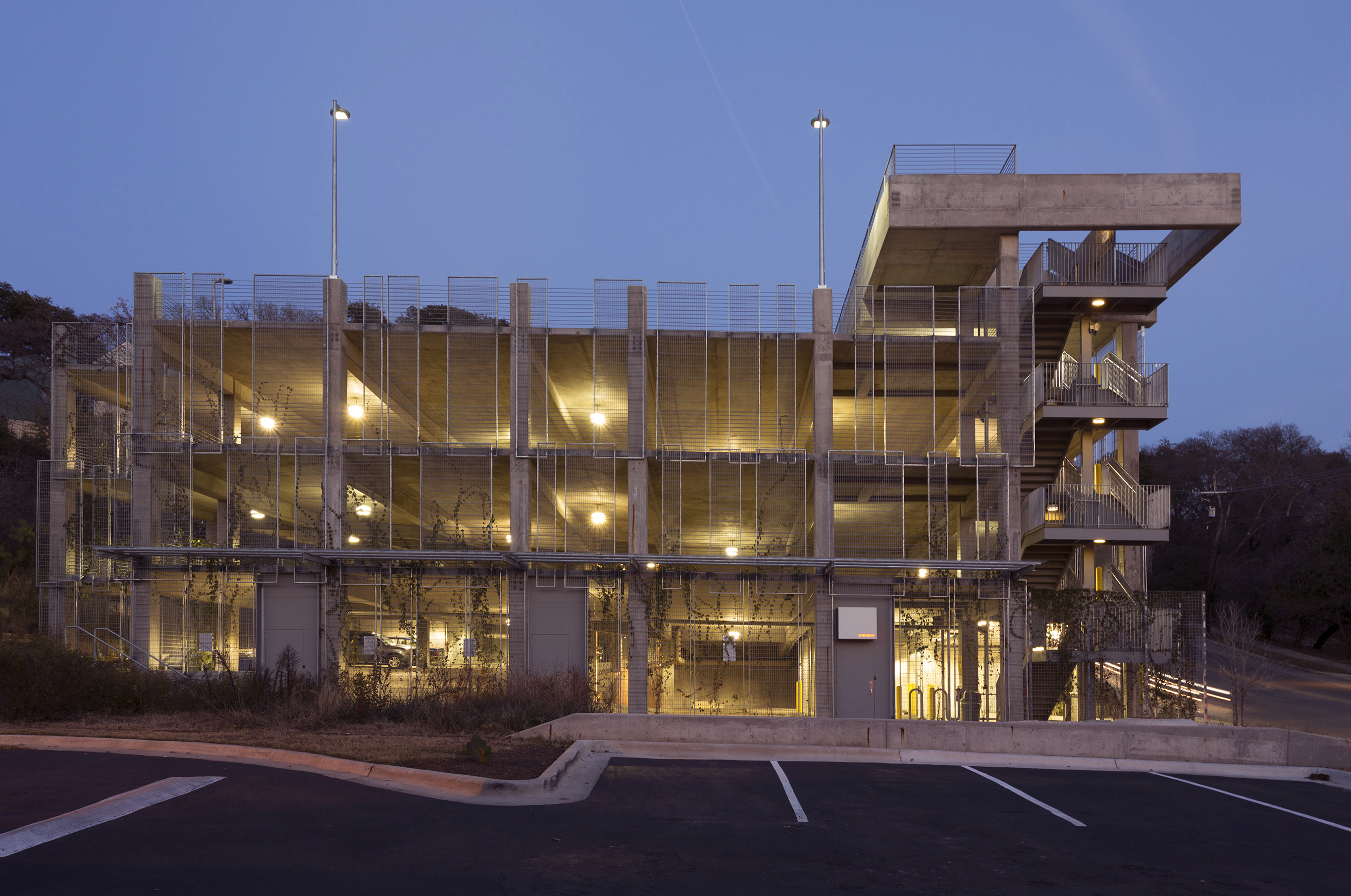 T3 Parking Structure by Danze Blood Architects - Architizer