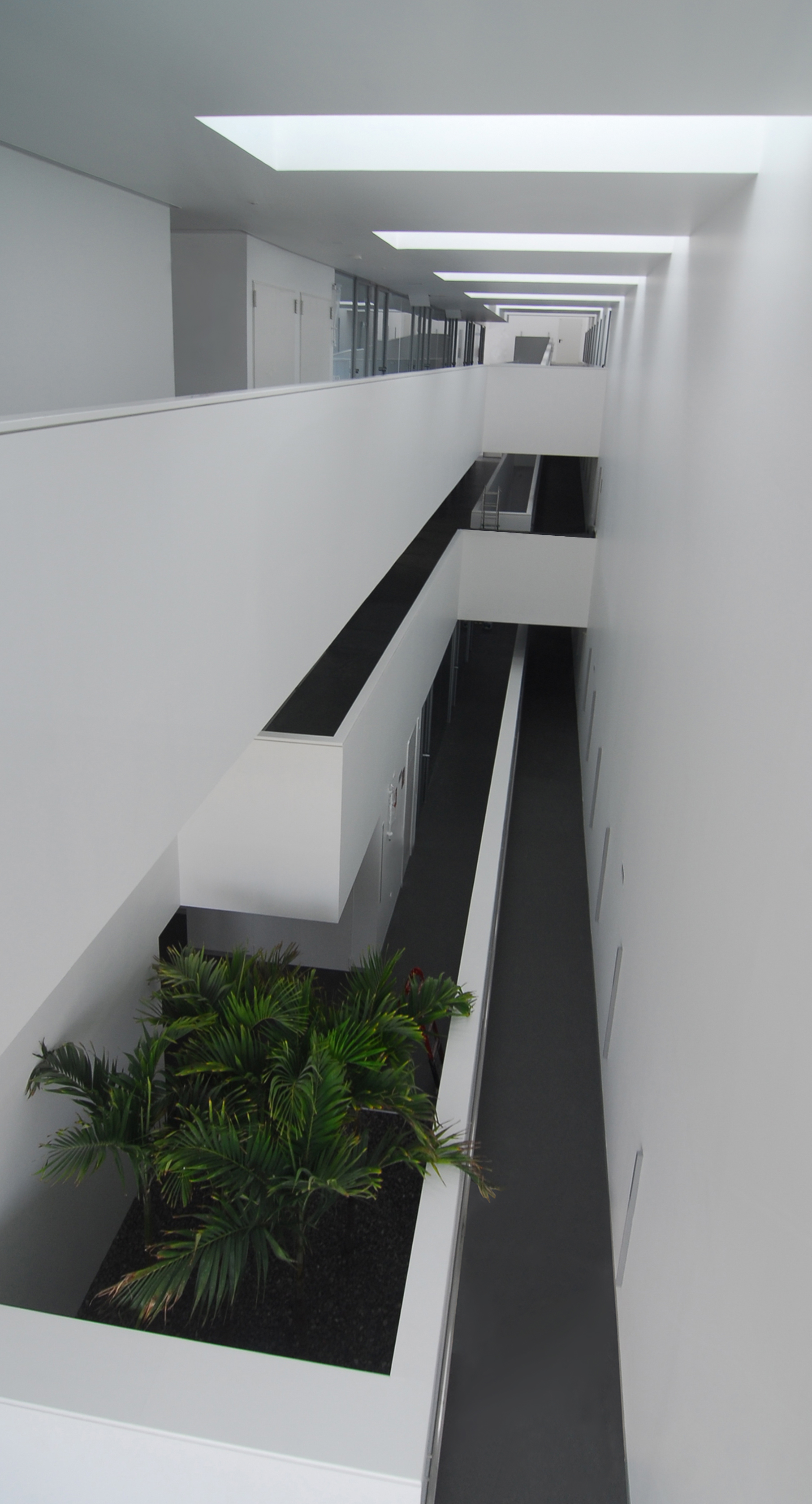 Incube Building by ROMERA ARQUITECTOS - Architizer