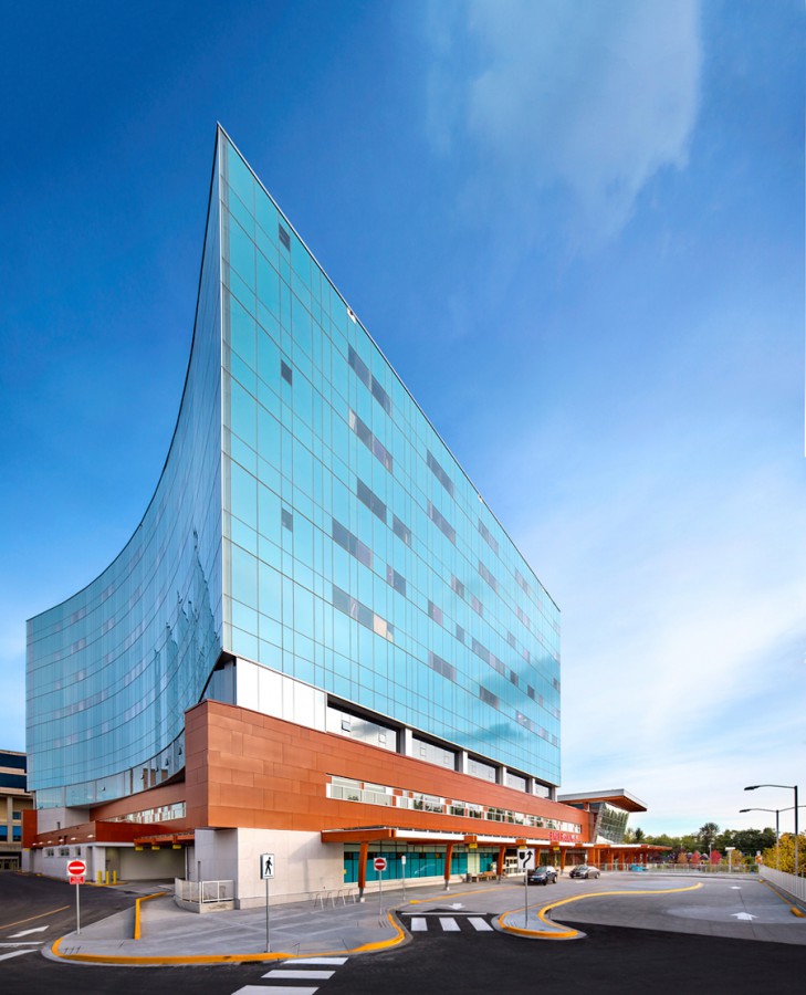 Surrey Memorial Hospital (SMH) Critical Care Tower [second largest ...