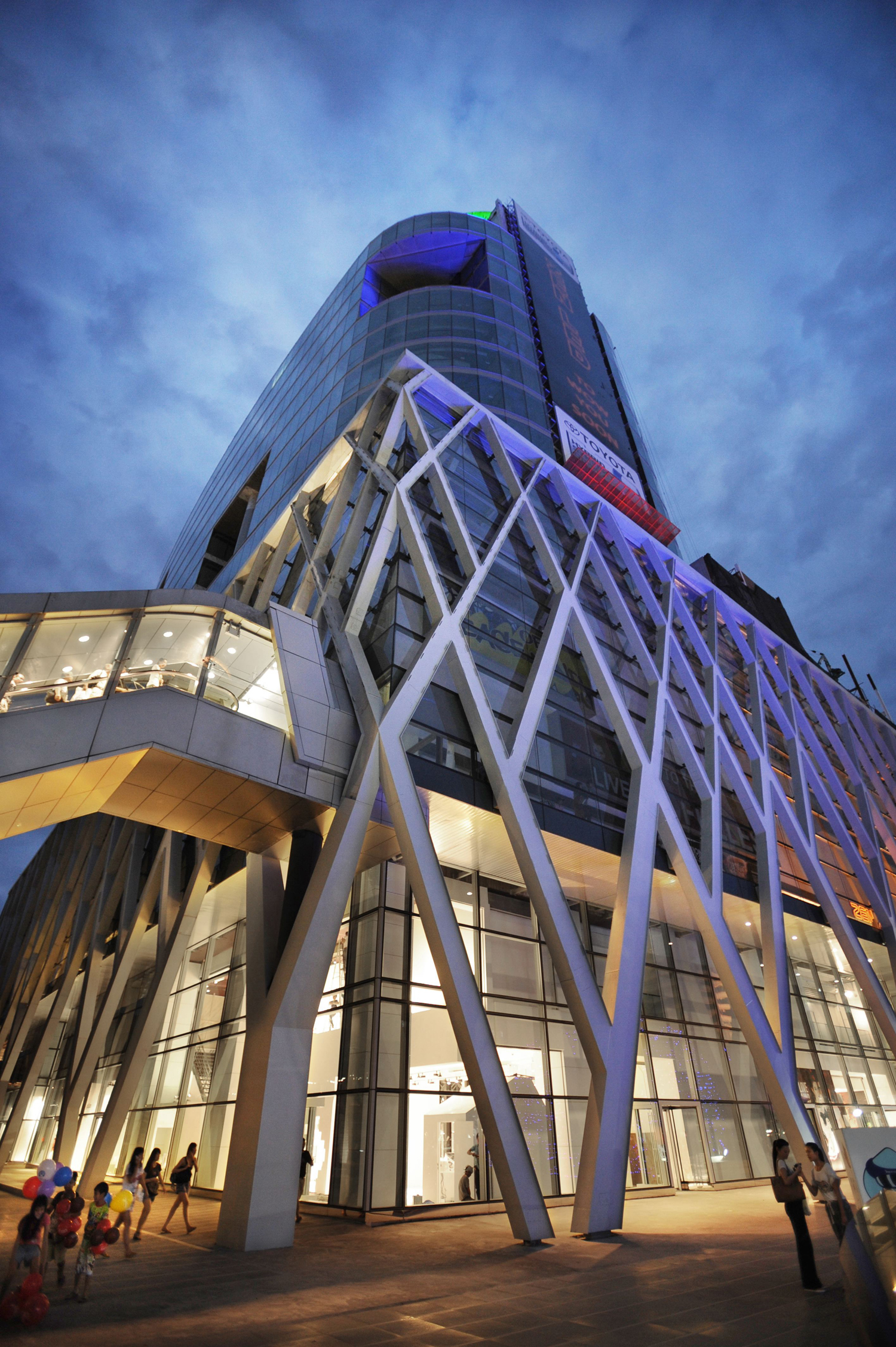 ZEN Department Store by blocher partners - Architizer