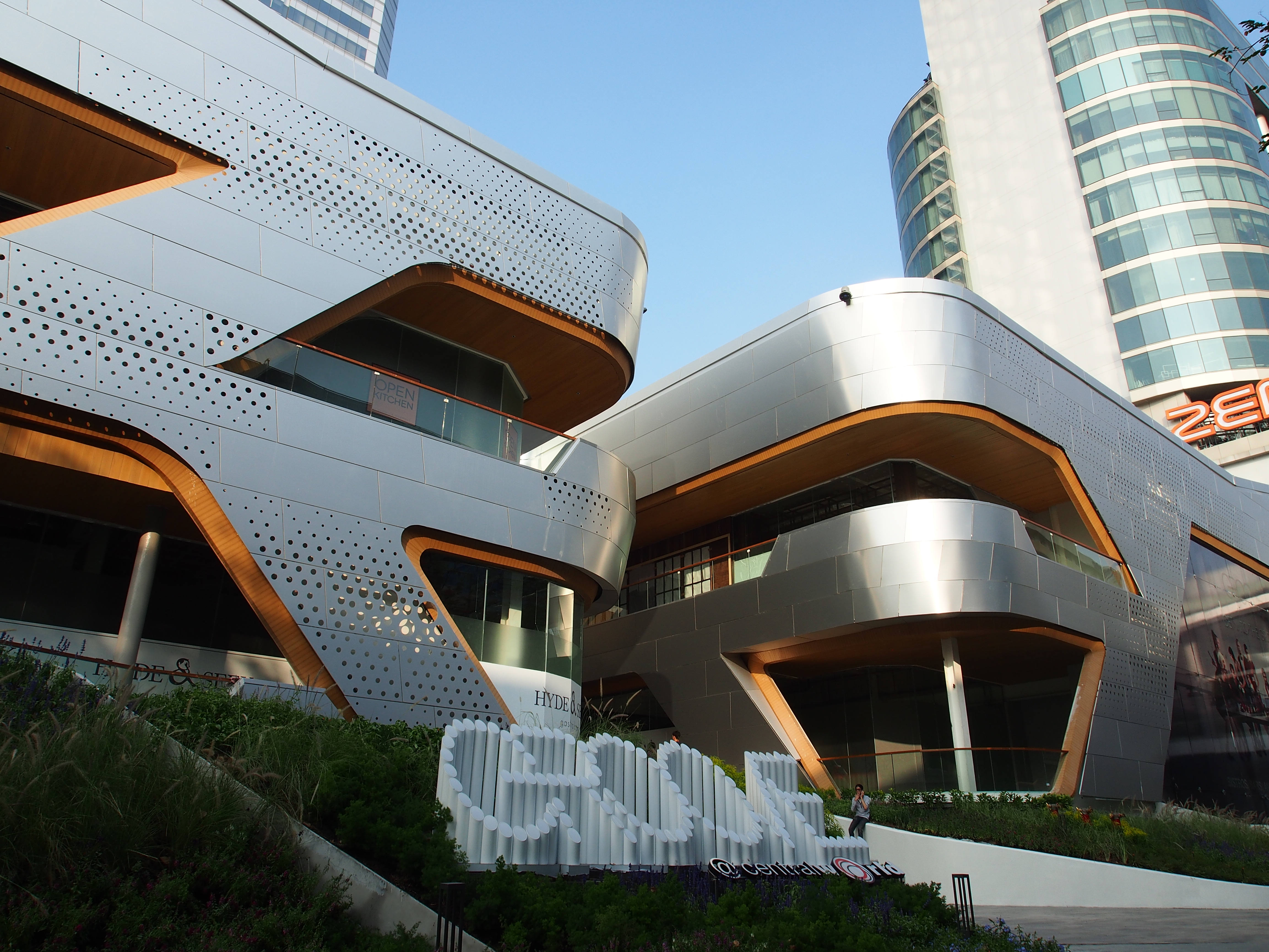 The Groove - Central World Expansion by Synthesis Design + Architecture ...