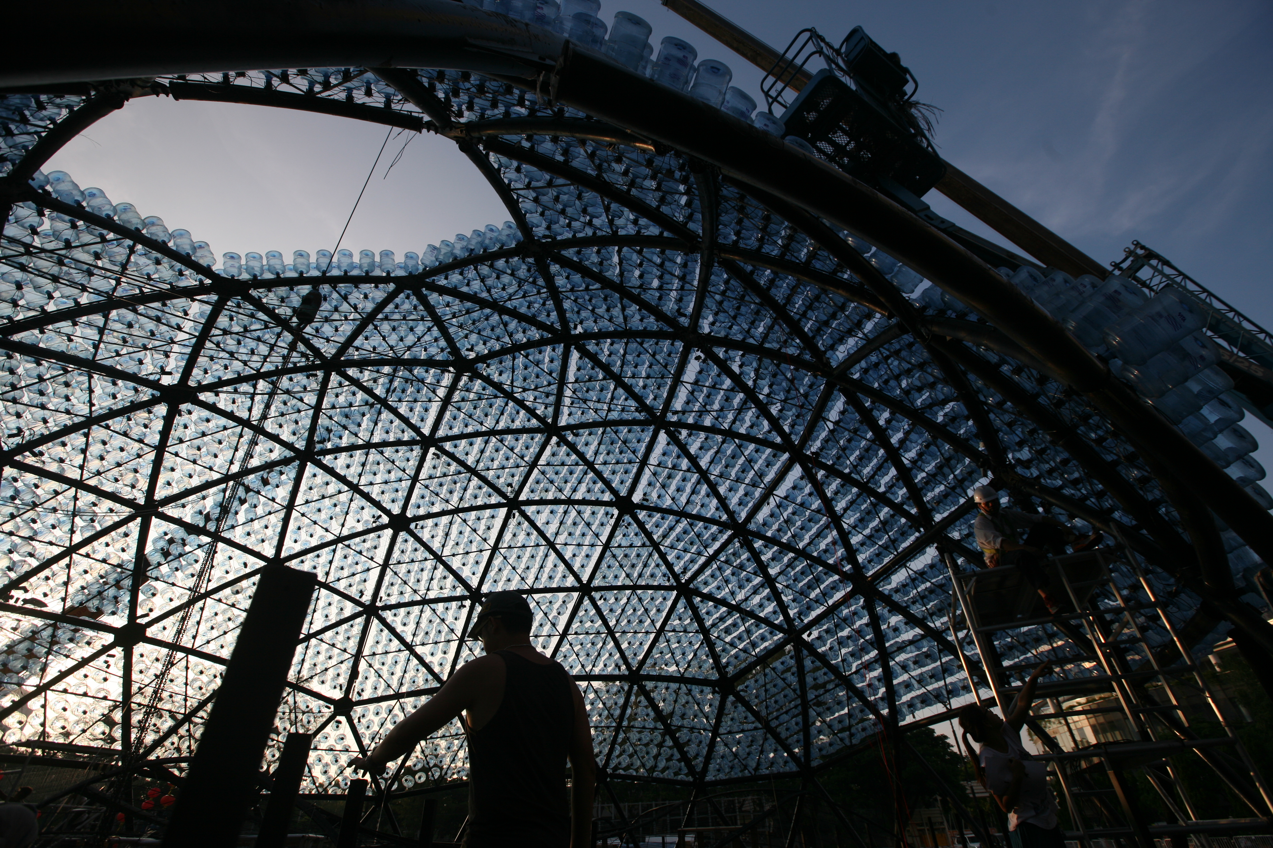 Rising Moon by Daydreamers Design - Architizer