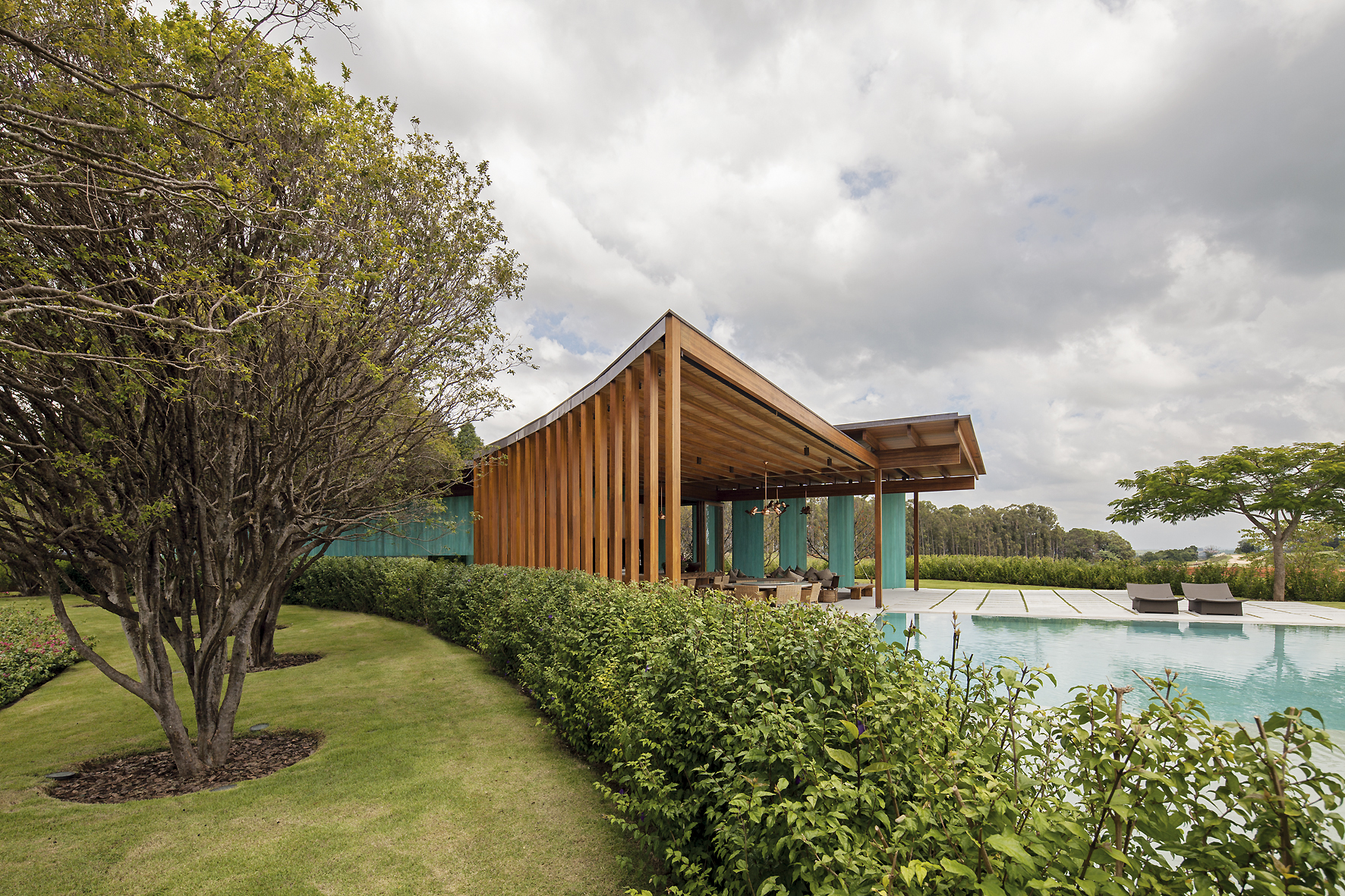 GCP House by Bernardes Arquitetura - Architizer