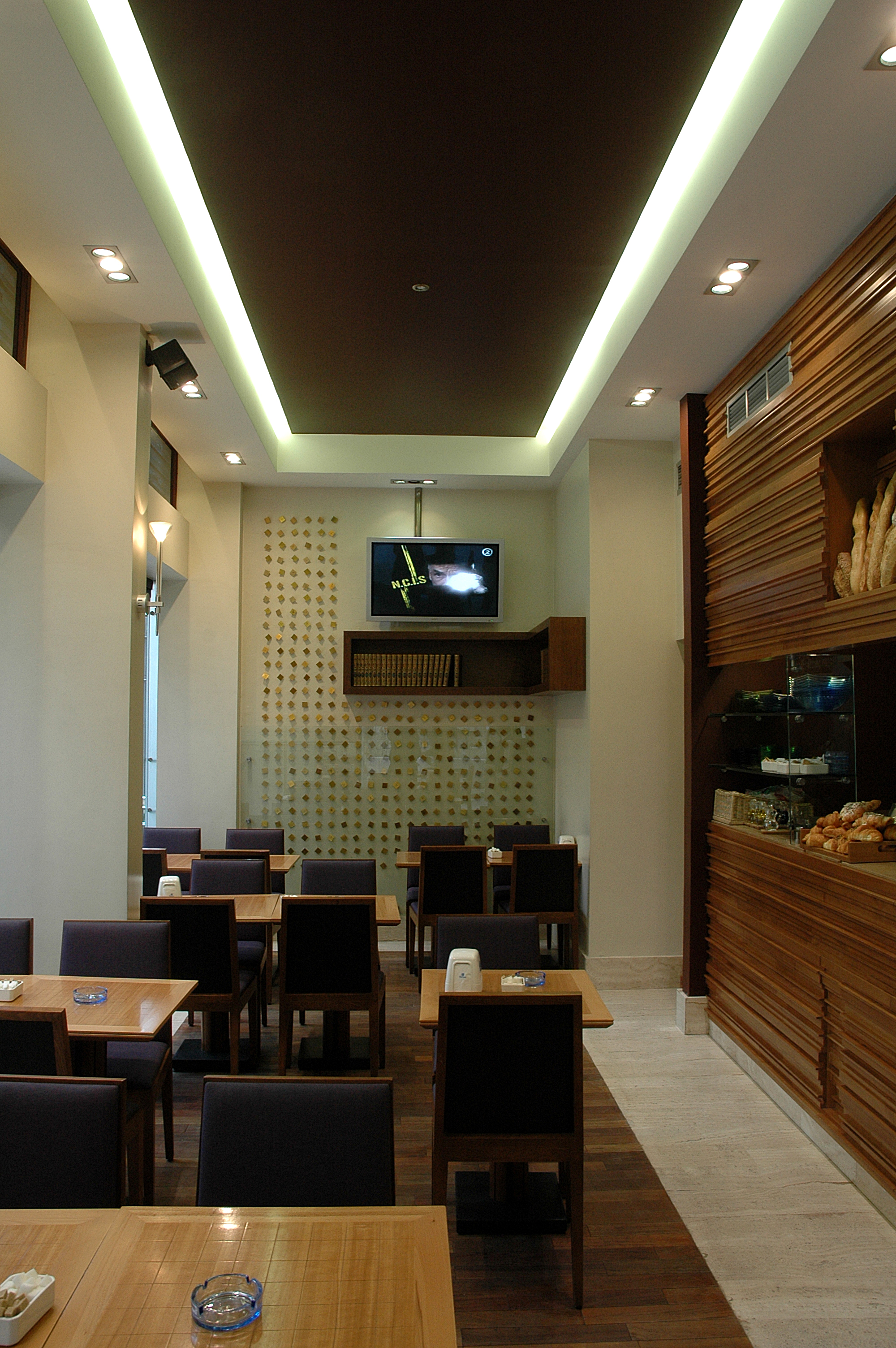 DT. Cafe by Z architects - Architizer