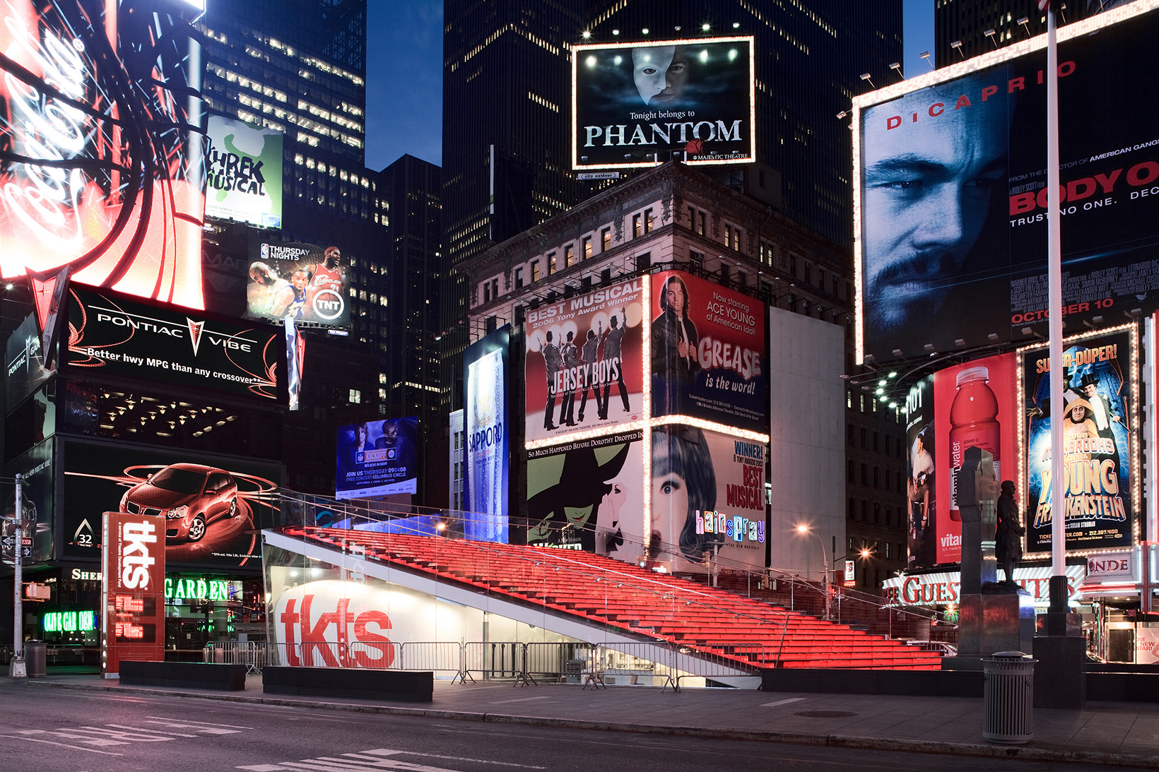 TKTS, Times Square - Architizer