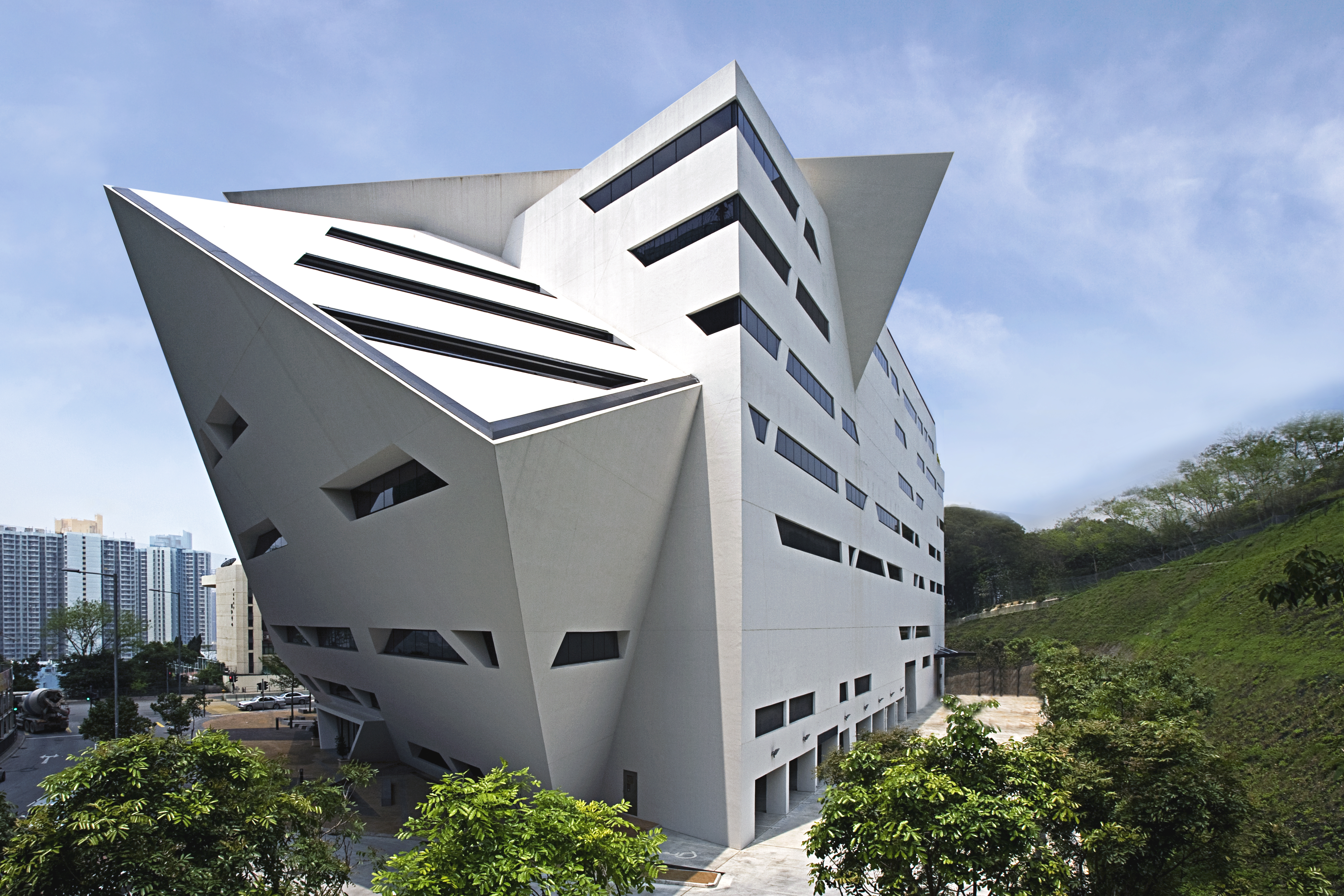 Run Run Shaw Creative Media Centre, City University of Hong Kong by ...
