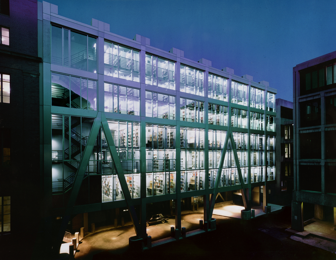 MIT Rotch Library of Art, Architecture and Planning by Schwartz/Silver ...