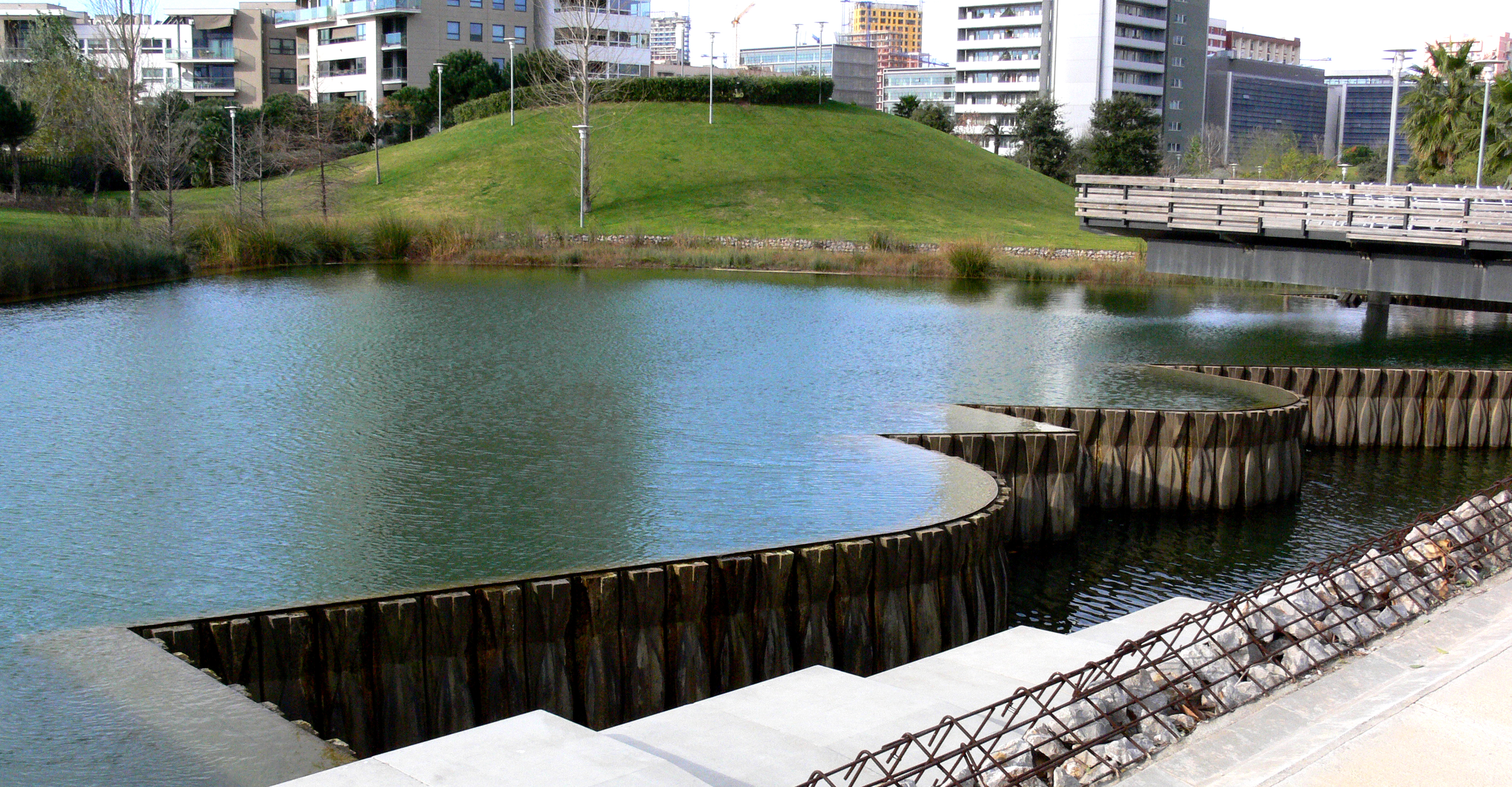 Idea 765468: DIAGONAL MAR PARK by Miralles Tagliabue EMBT - Architizer