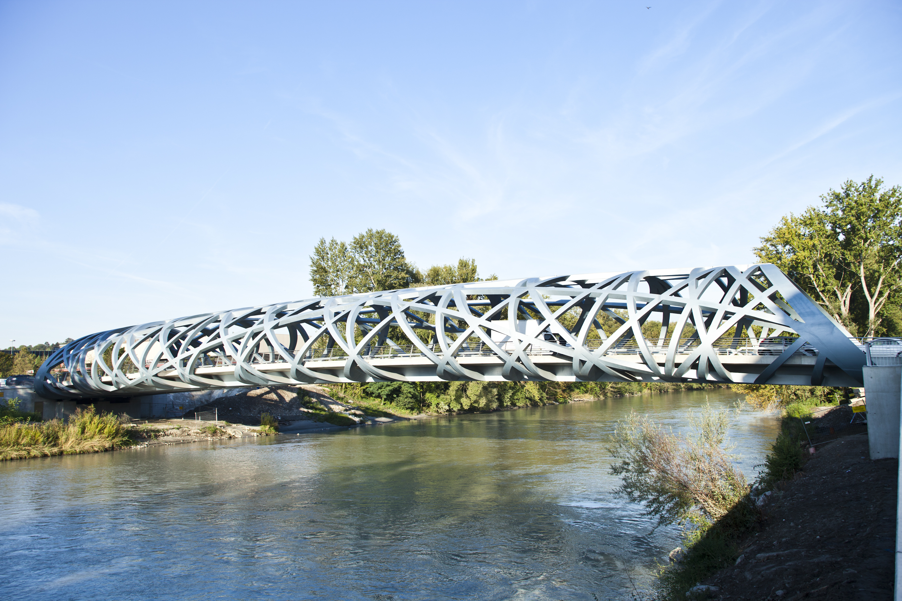 Idea 767705: Hans-Wilsdorf Bridge by atelier d'architecture Brodbeck ...
