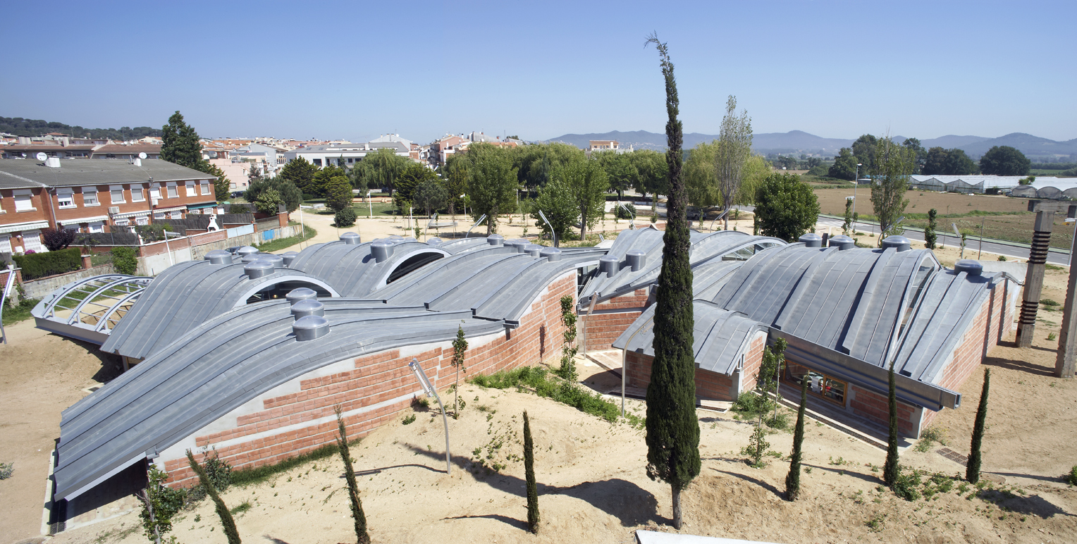 PALAFOLLS PUBLIC LIBRARY by Miralles Tagliabue EMBT - Architizer