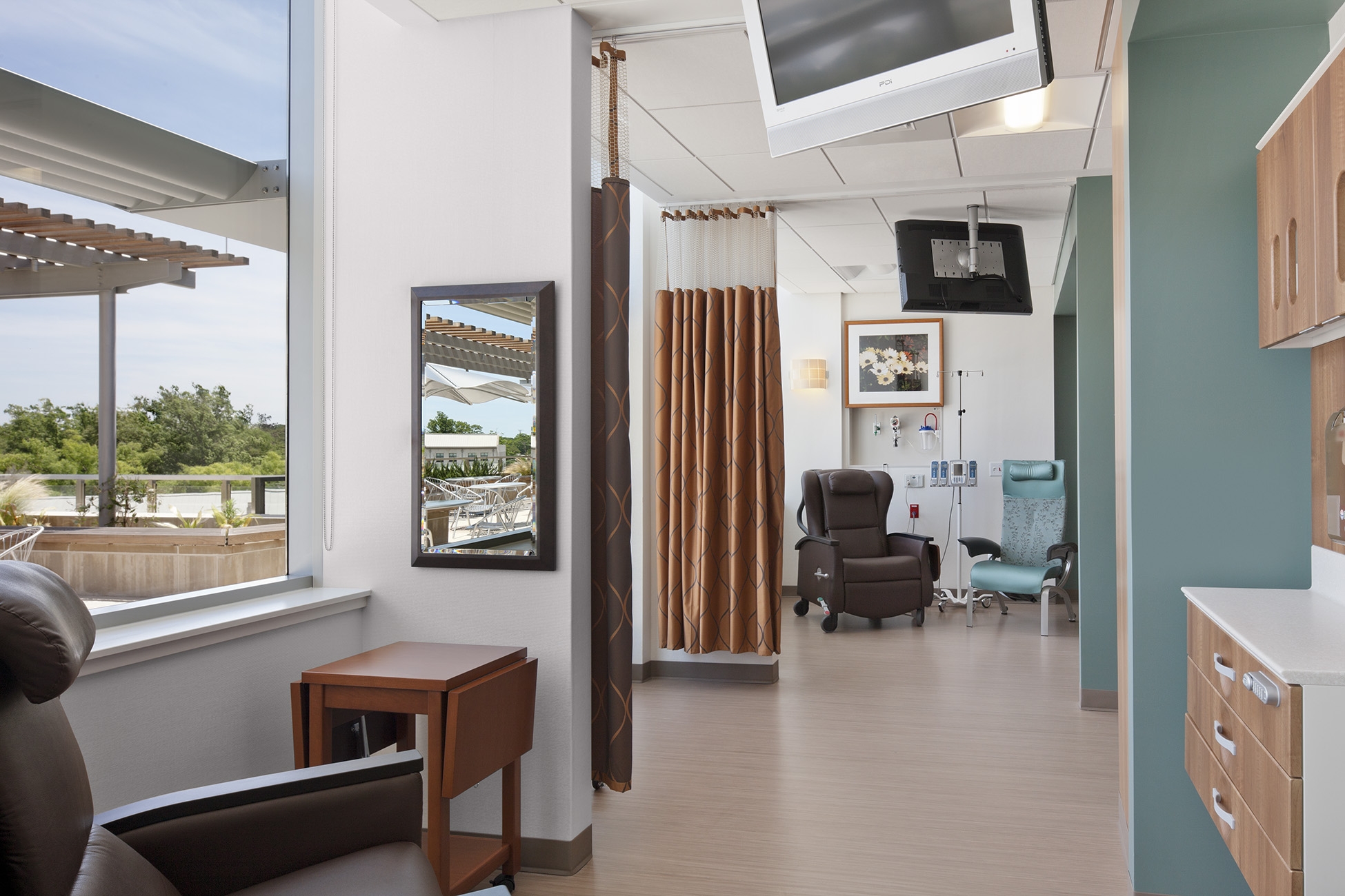 Duke Cancer Center by Tsoi/Kobus & Associates - Architizer