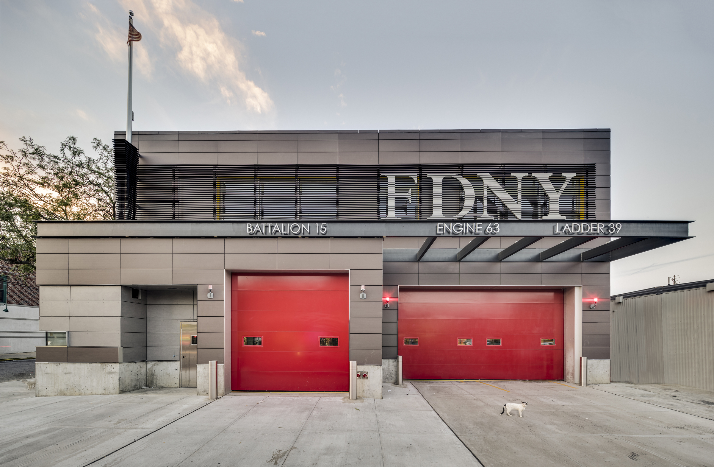 FDNY : Engine Company 63 by The Galante Architecture Studio, Inc ...