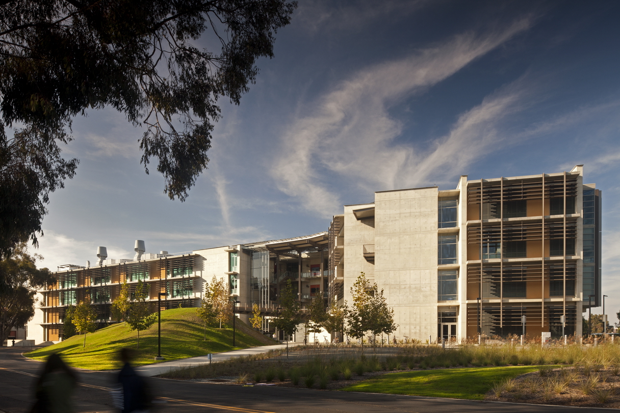 UCSD - Structural & Materials Engineering Building by The Miller Hull ...