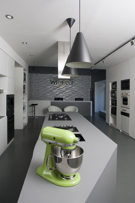 Showroom WHIRLPOOL by Ing.arch. Eva Bradáčová - Architizer