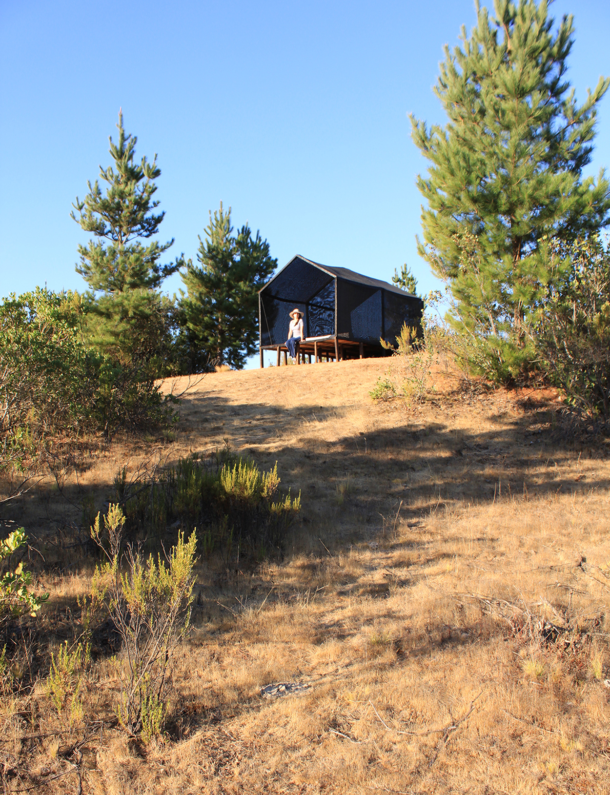 Gualleco's Tactical Observation Deck by RojasBöttner - Architizer