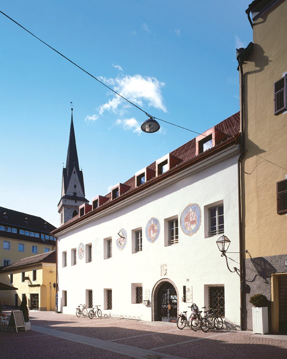New seat of the Free University of Bolzano, Brunico by Roland Baldi ...