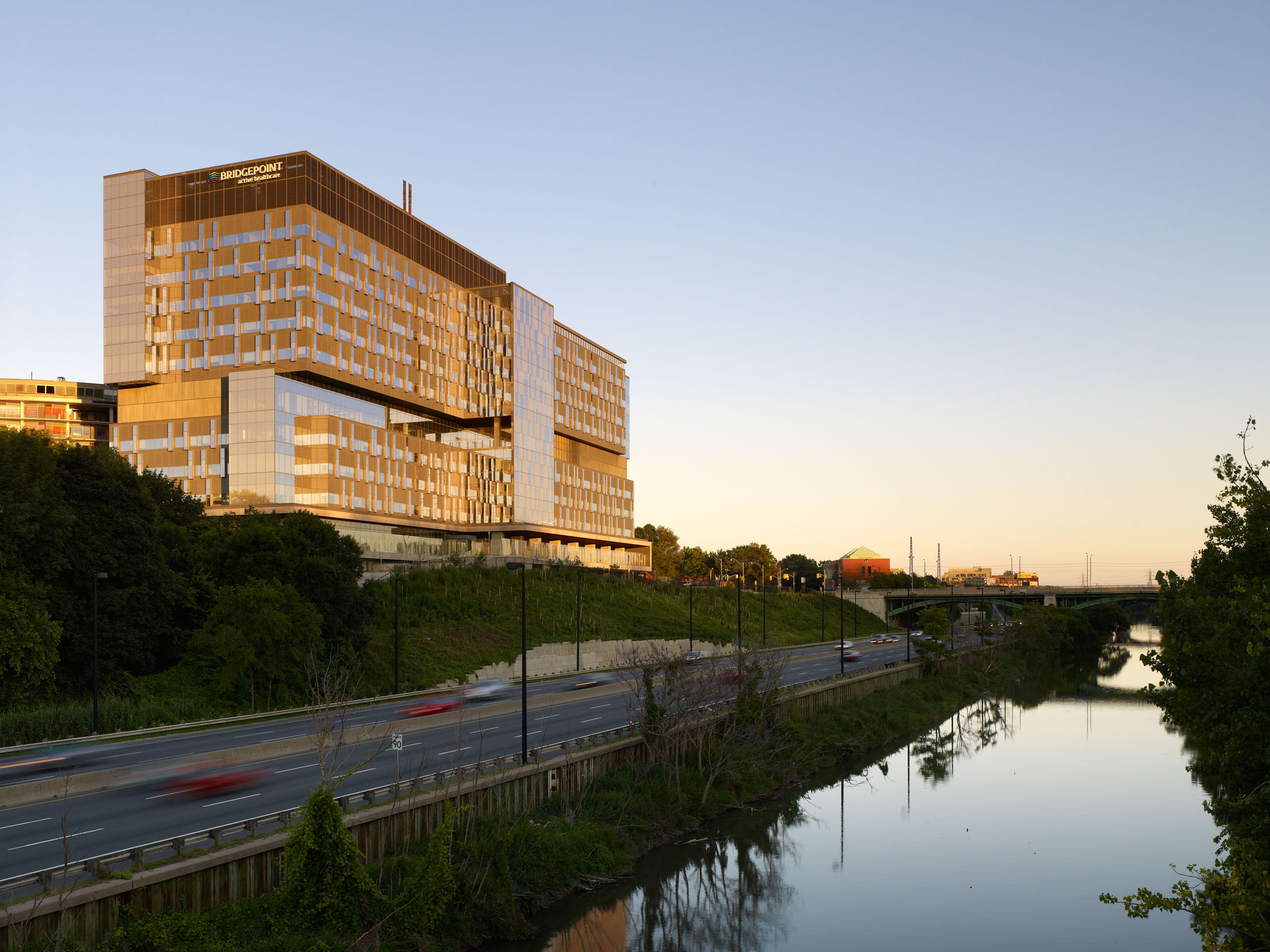 Bridgepoint Active Healthcare by HDR - Architizer
