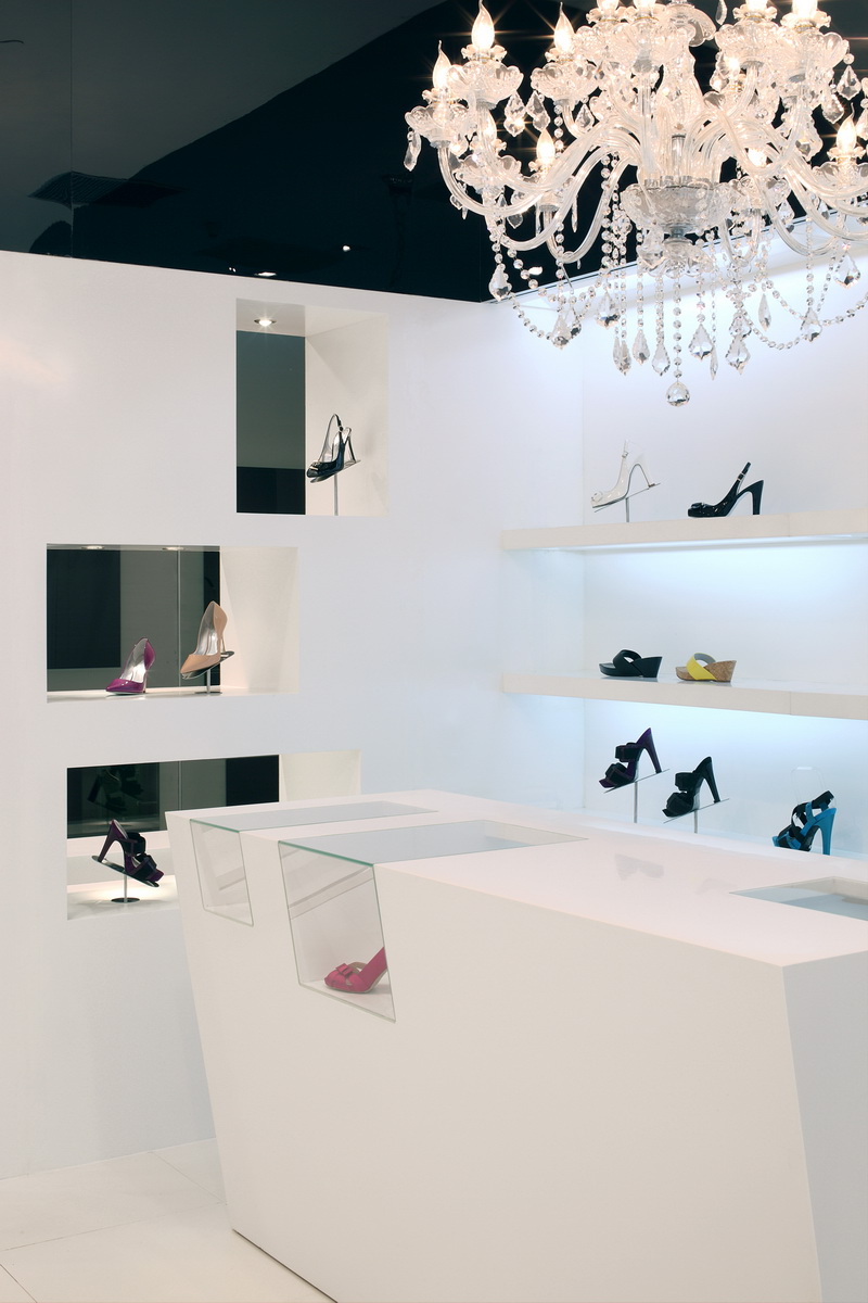 Jessica Simpson Store by Sergio Mannino Studio - Architizer