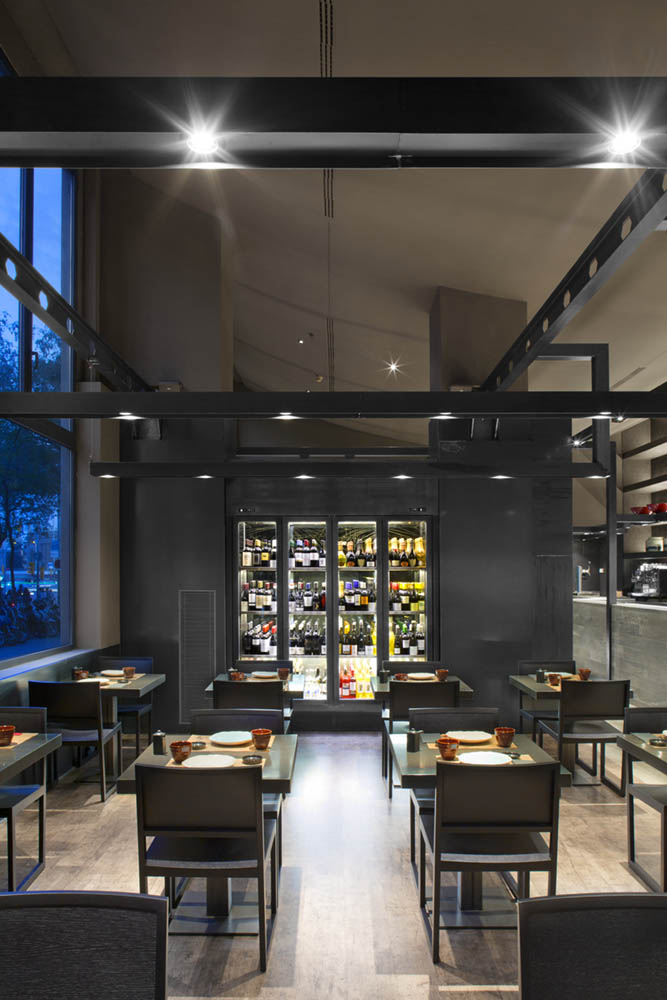 Umo Restaurant by Estudi Josep Cortina - Architizer