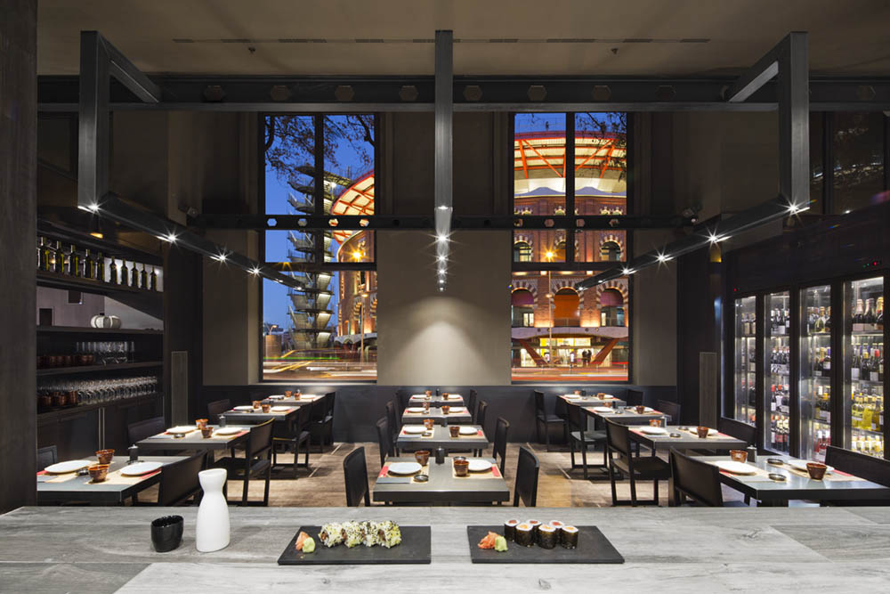 Umo Restaurant by Estudi Josep Cortina - Architizer