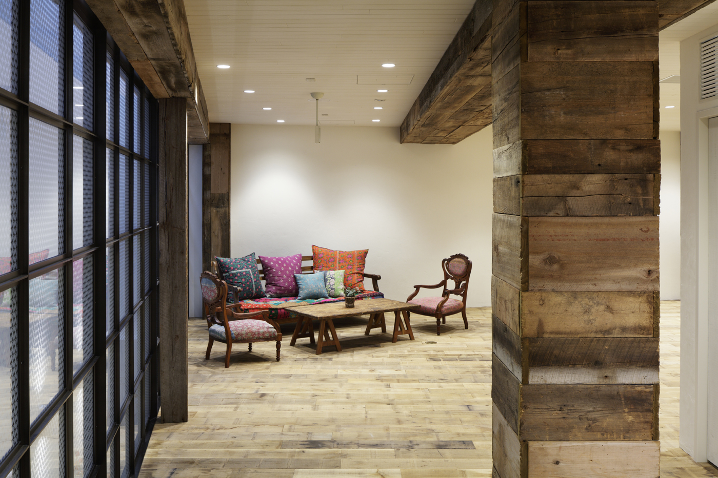 Free People by EOA/Elmslie Osler Architect - Architizer