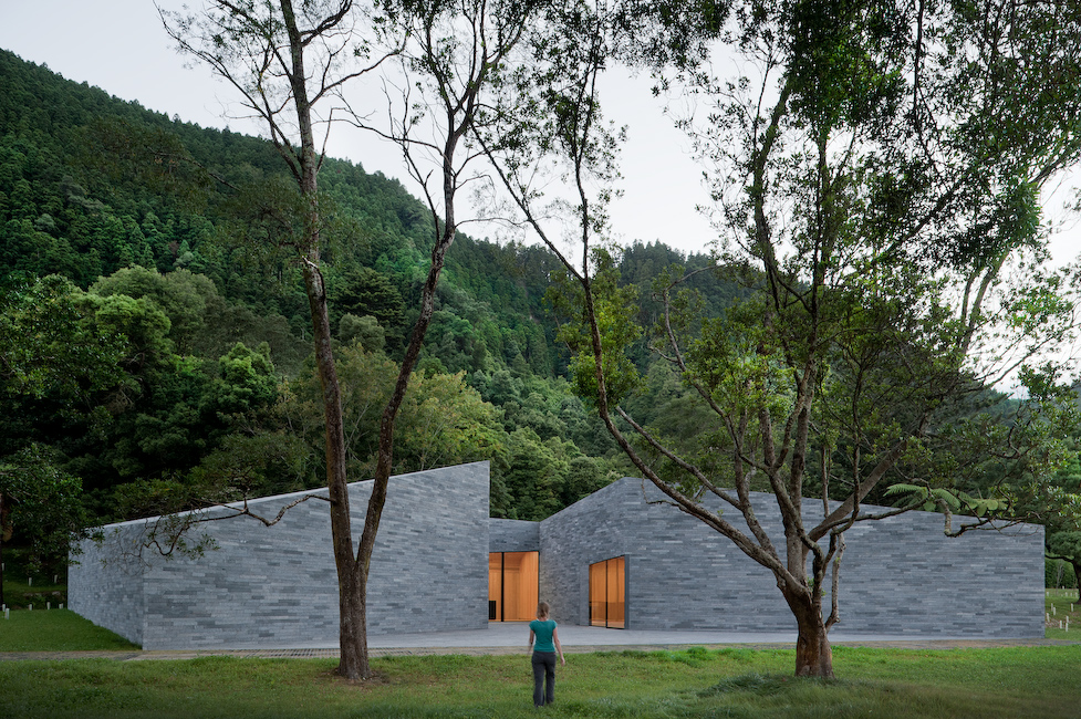 Aires Mateus - Architizer