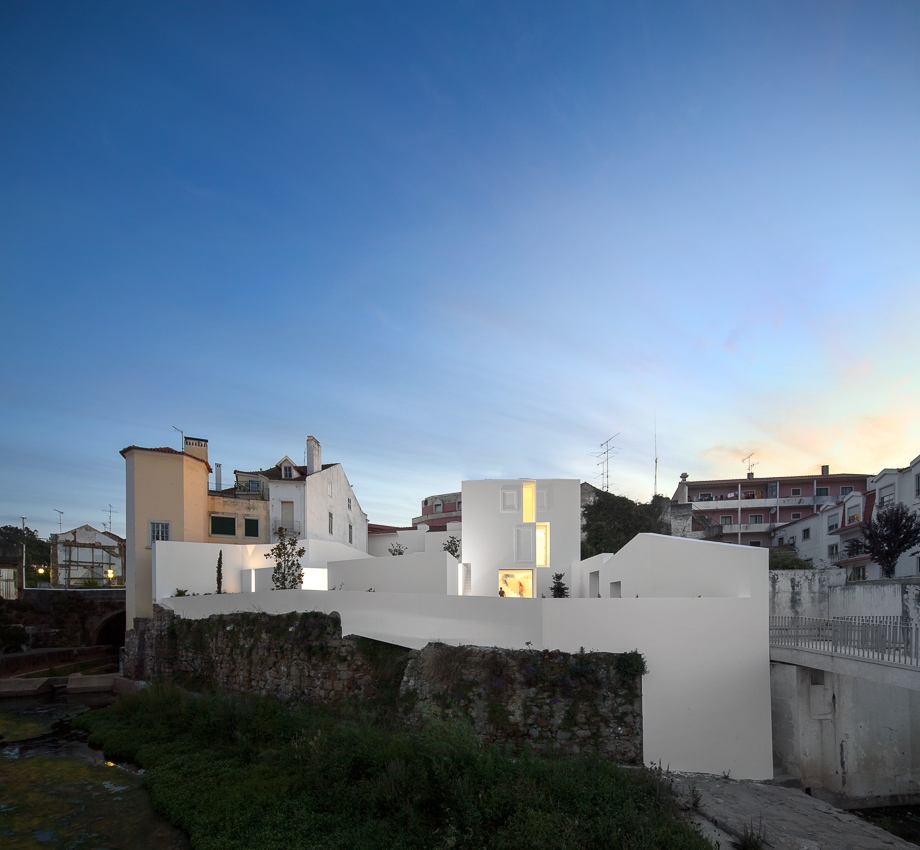 Aires Mateus - Architizer