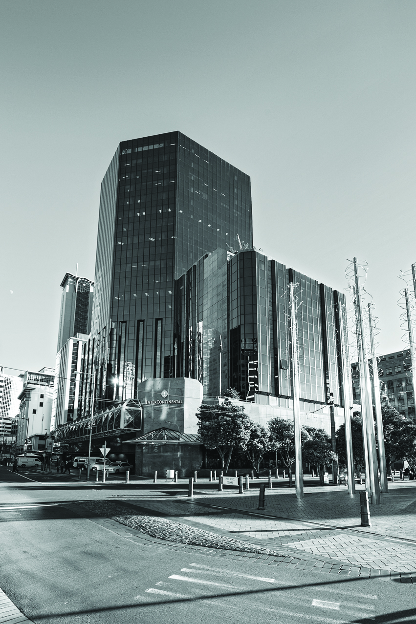 Regus HP Tower by D&P Associates - Architizer