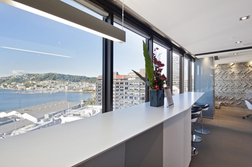 Regus HP Tower by D&P Associates - Architizer