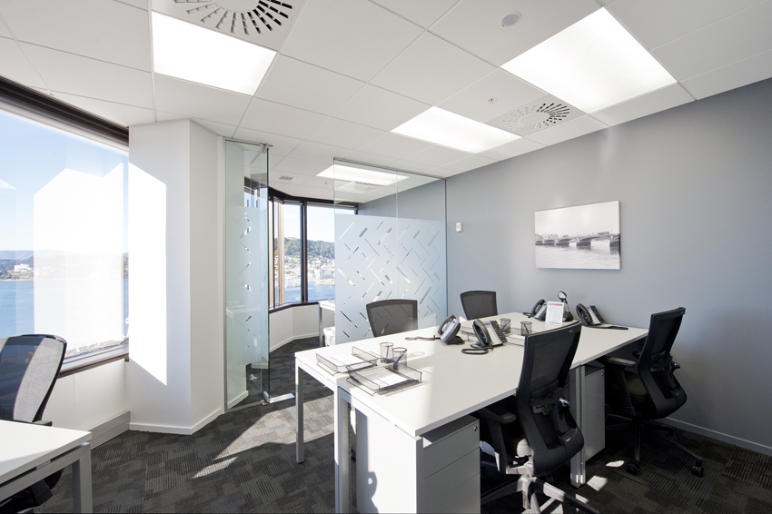Regus HP Tower by D&P Associates - Architizer