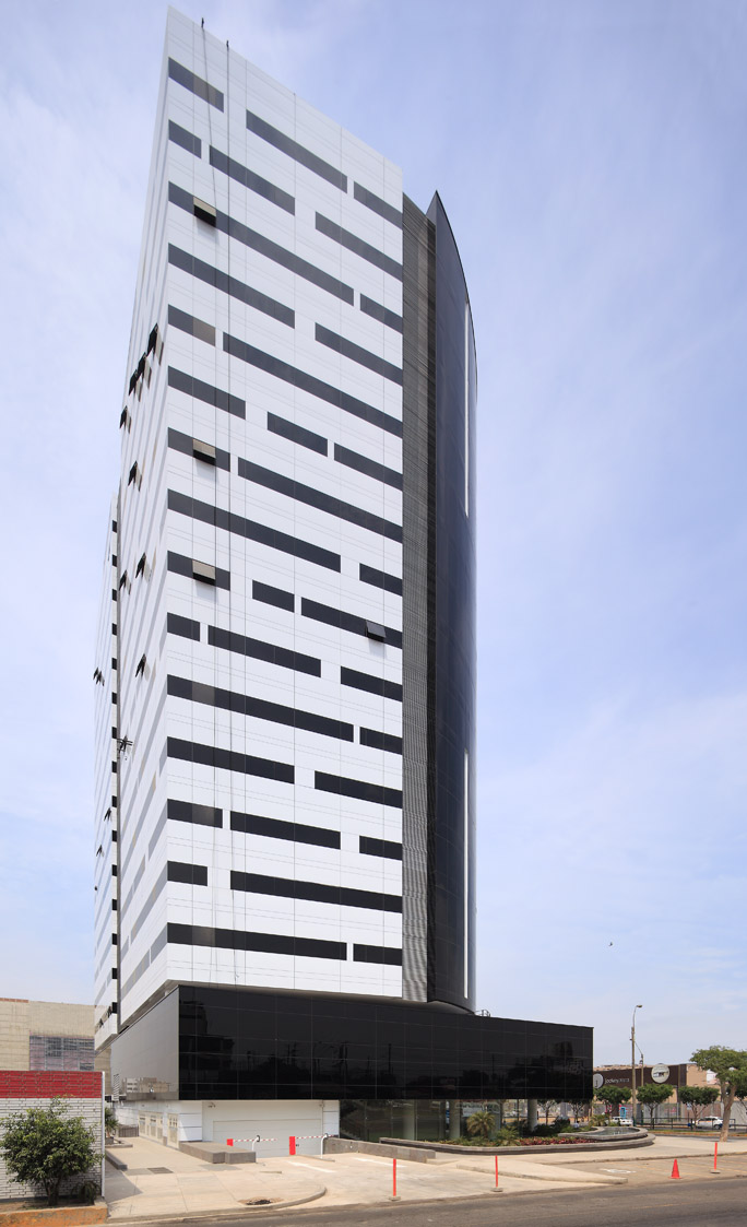 Omega Building by Metrópolis Oficina de Arquitectura - Architizer