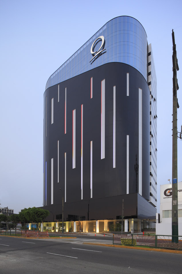 Omega Building by Metrópolis Oficina de Arquitectura - Architizer
