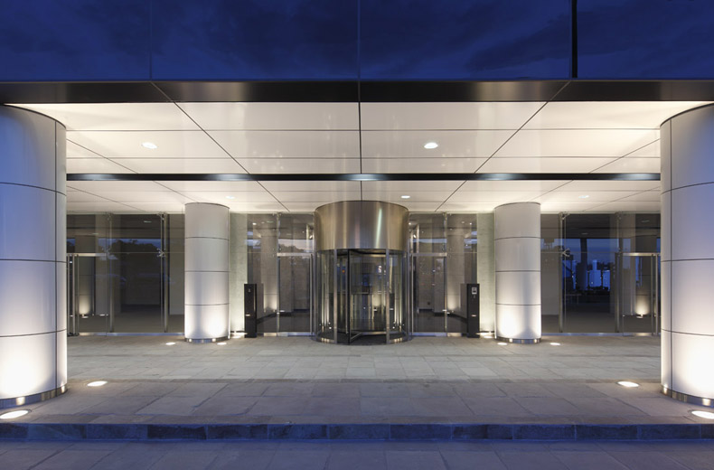 Omega Building by Metrópolis Oficina de Arquitectura - Architizer