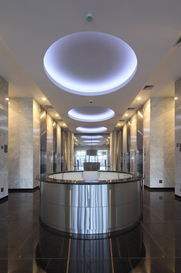 Omega Building by Metrópolis Oficina de Arquitectura - Architizer