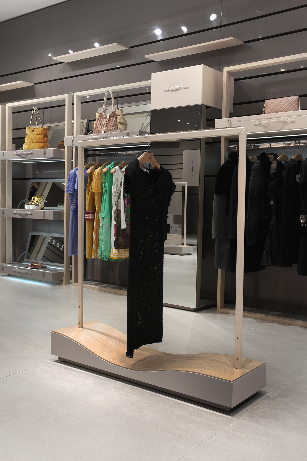 UM Collezioni Female Top Fashion Multi- brand Store by AS Design ...